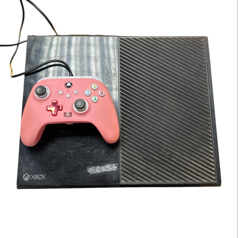 Pre-owned Xbox One 500Gb Wired Controller - Own4Less